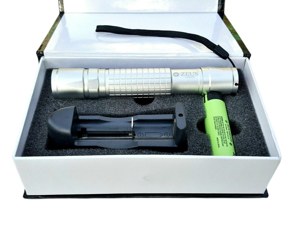 Powerful Green Laser Pointer 200mW Bright Strong 532nm Beam – Zeus Lasers